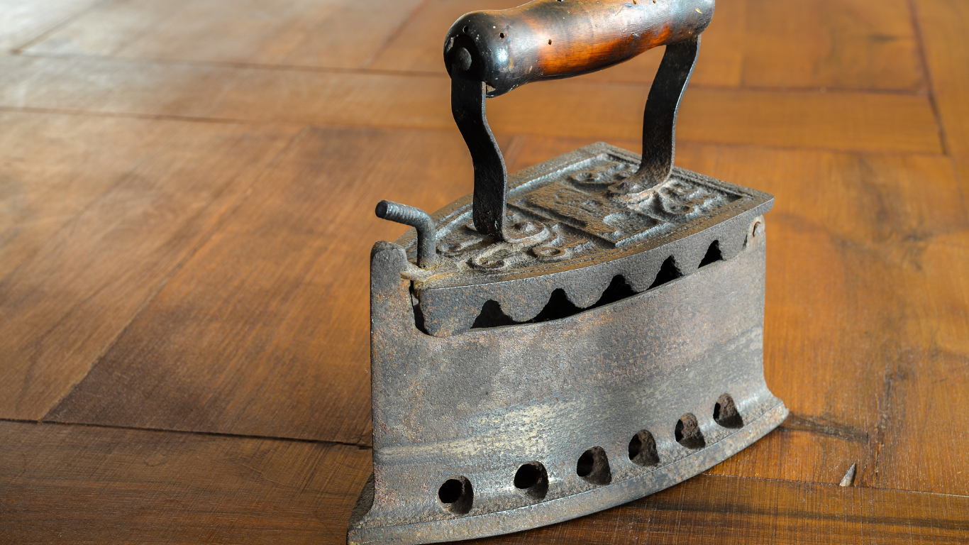 DIY Guide: 17 Quick and Easy Steps to Remove Heat Stains from Wood ...